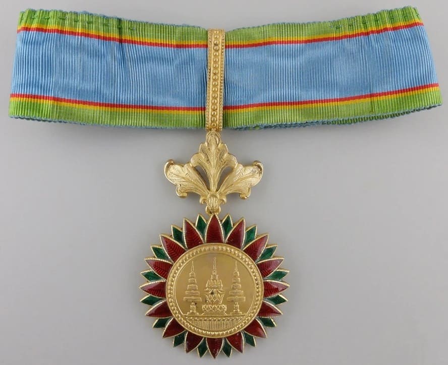 Orders of the Crown of Thailand made by J.W. Benson | Medals of Asia