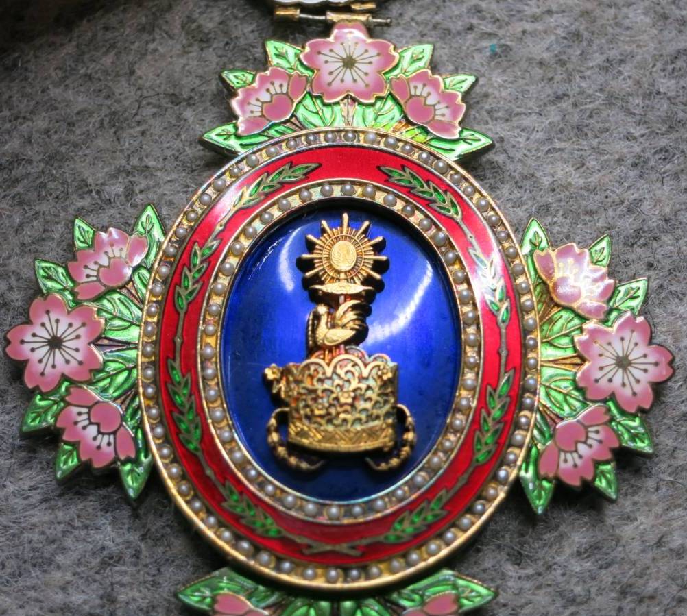 3rd Class Orders of Precious Crown/勲三等宝冠章 | Medals of Asia 3rd Class Orders of Precious Crown/勲三等宝冠章 | Medals of Asia