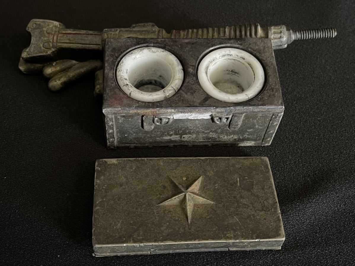 IJA Heavy Machine Gun Inkwell | Medals of Asia