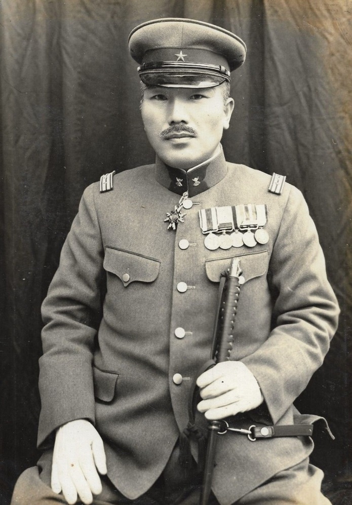 Soldiers and Officers of Japanese Independent Garrison Units in Photos ...